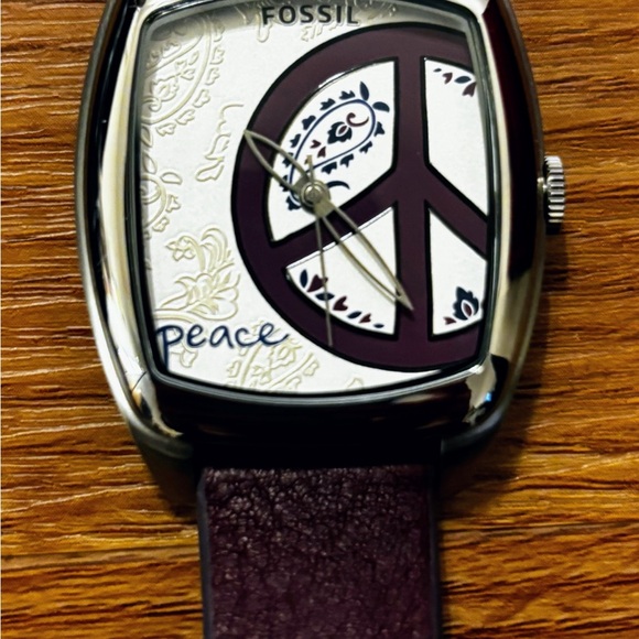 Fossil | Accessories | Fossil Purple Peace Sign Silver Tone Burgundy ...